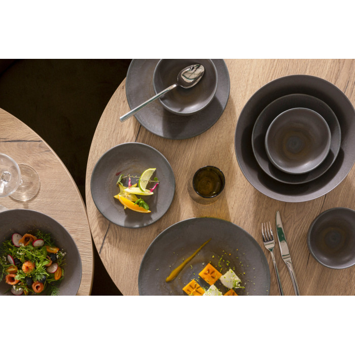 Buy ENIGMA DEEP COUPE PLATE D22CM STONEWARE ACCOLADE | Restofair RAK