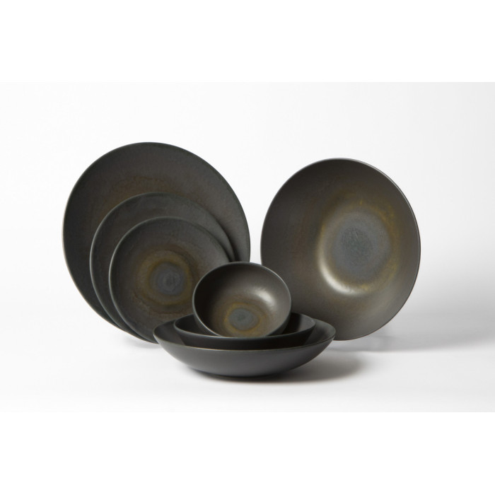 ENIGMA DEEP COUPE PLATE D24CM STONEWARE ACCOLADE